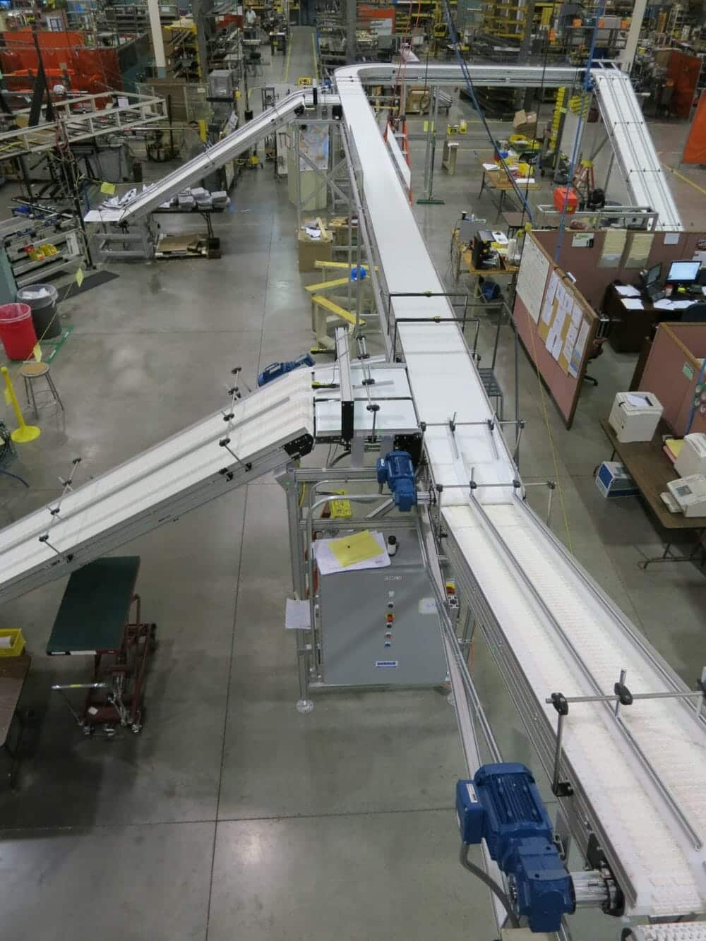 Dorner E Commerce Conveyor Systems Dorner Conveyors Conveying