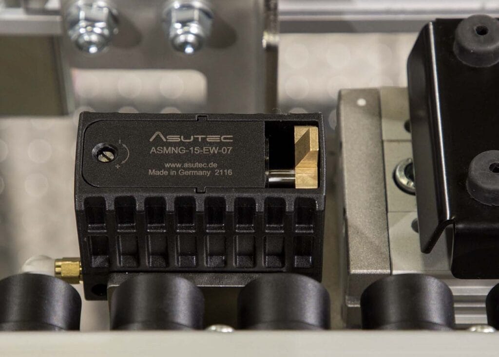 Pallet Stops - ERT150 | Dorner Conveyors